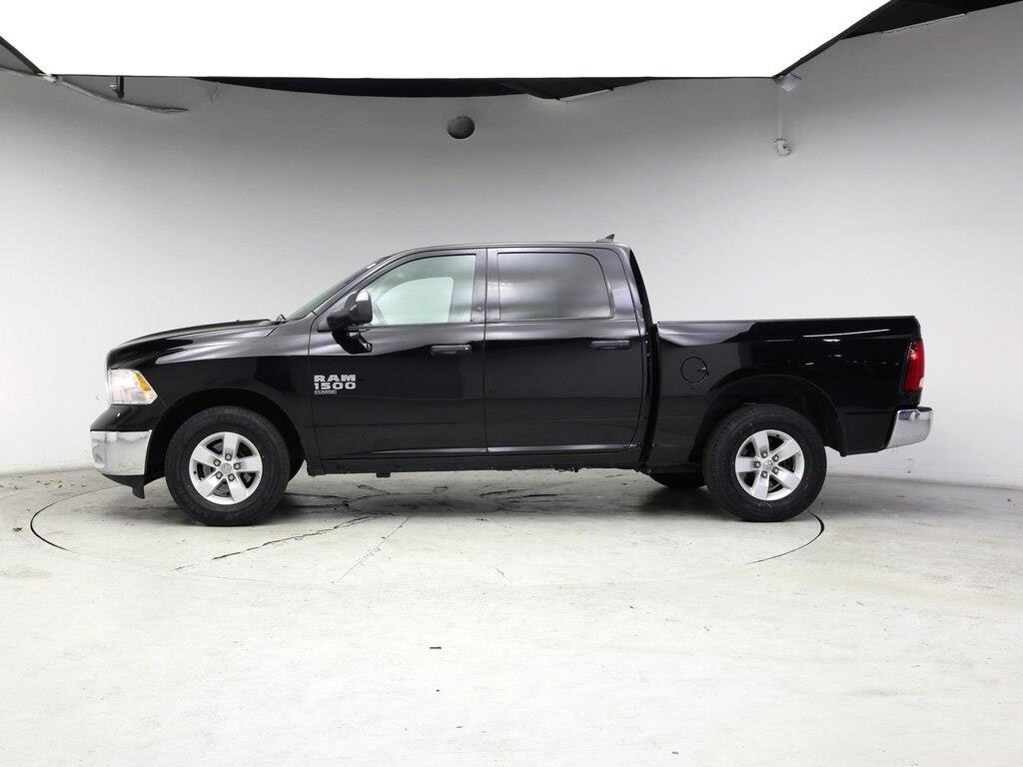 2023 RAM 1500 Classic 4X2 SLT 4DR Crew Cab 5.5 FT. SB Pickup For Sale ...