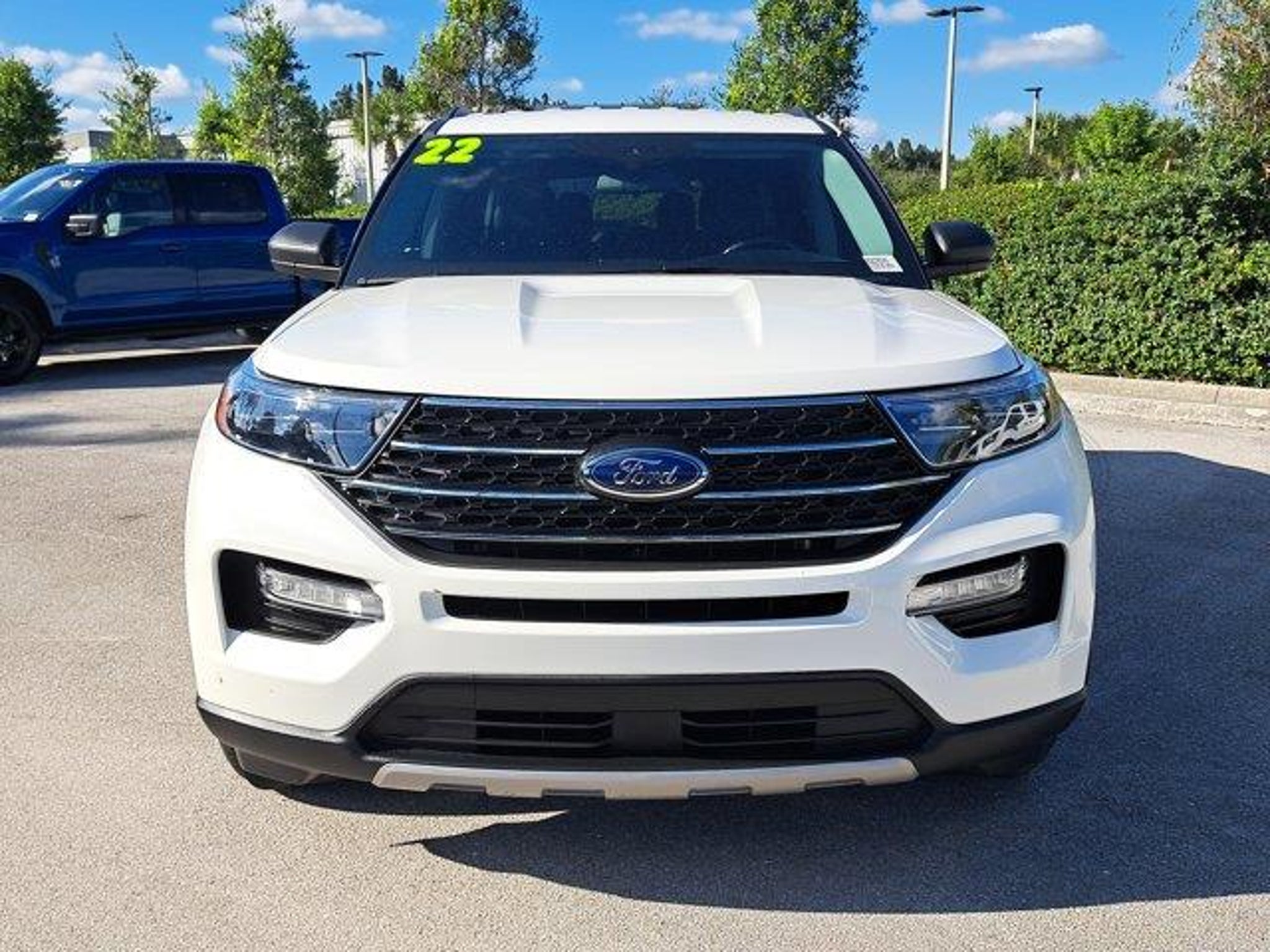 2022 Ford Explorer AWD XLT 4DR SUV For Sale in West Palm Beach, FL