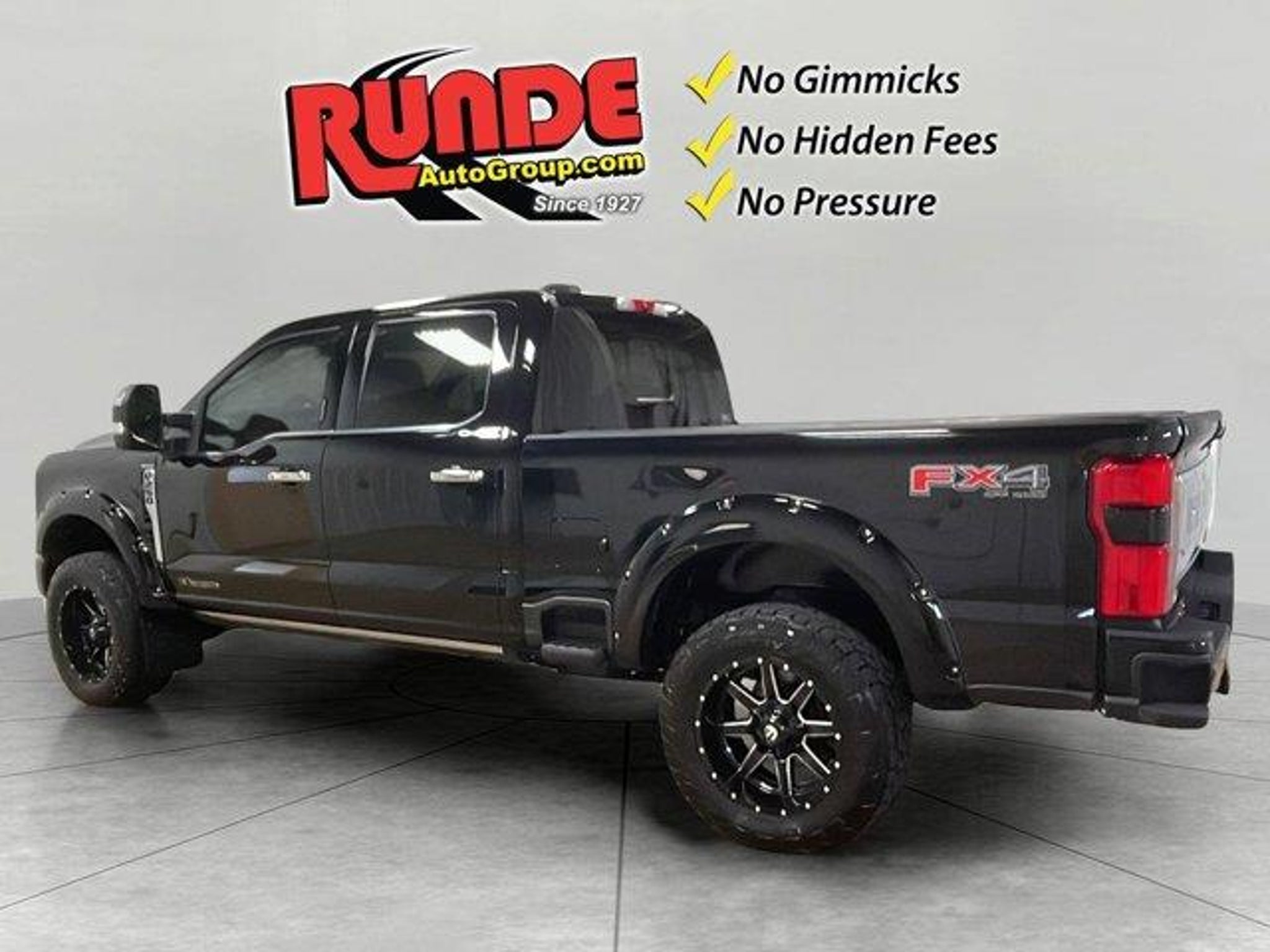 2023 Ford F-250 Super Duty 4X4 King Ranch 4DR Crew Cab 6.8 FT. SB ...
