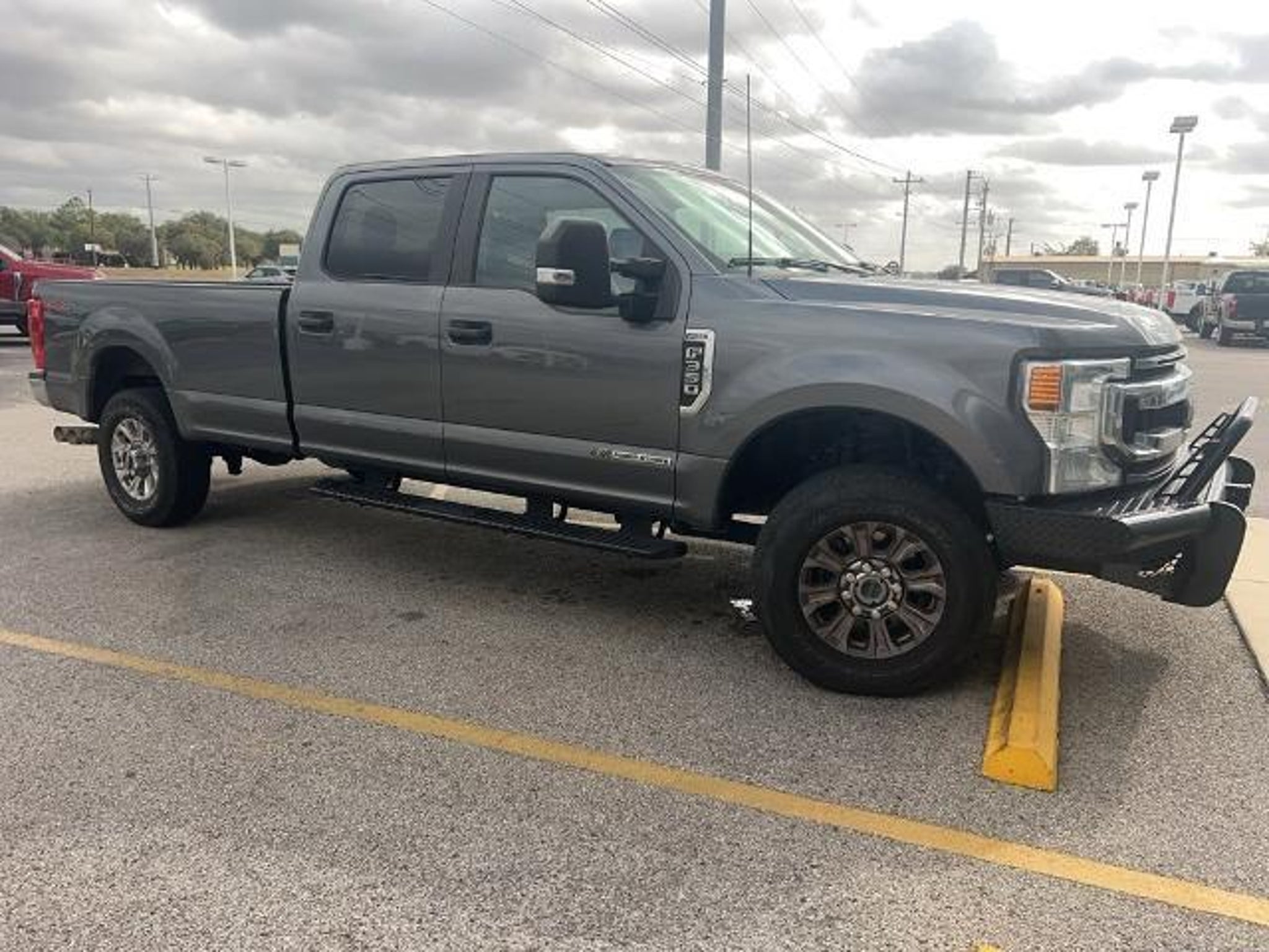 2022 Ford F-350 Super Duty 4X4 Limited 4DR Crew Cab 8 FT. LB SRW Pickup For Sale in Floresville, TX