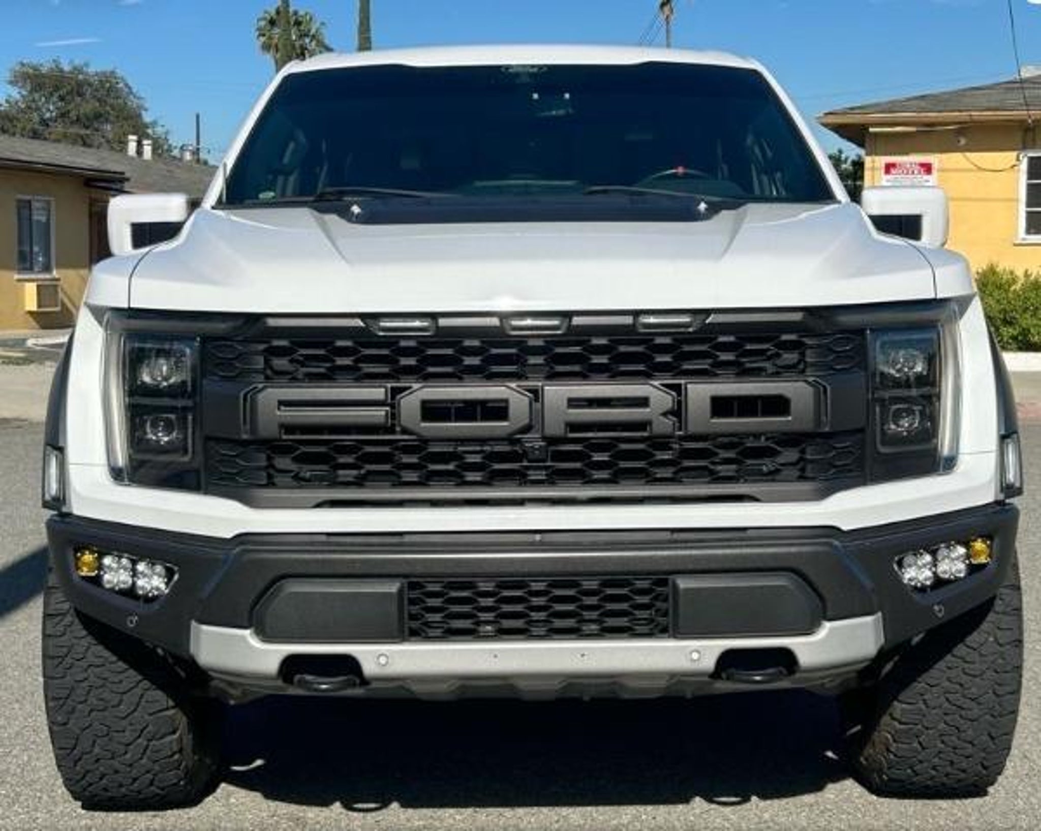 2022 Ford F-150 4X4 Raptor 4DR Supercrew 5.5 FT. SB For Sale in Fontana, CA