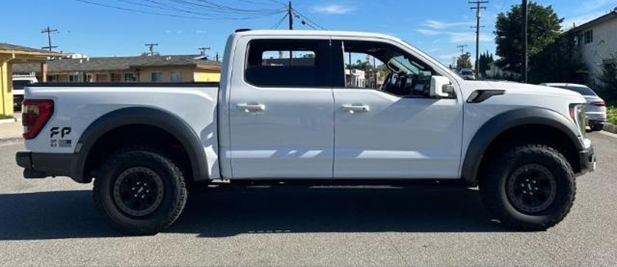 2022 Ford F-150 4X4 Raptor 4DR Supercrew 5.5 FT. SB For Sale in Fontana, CA