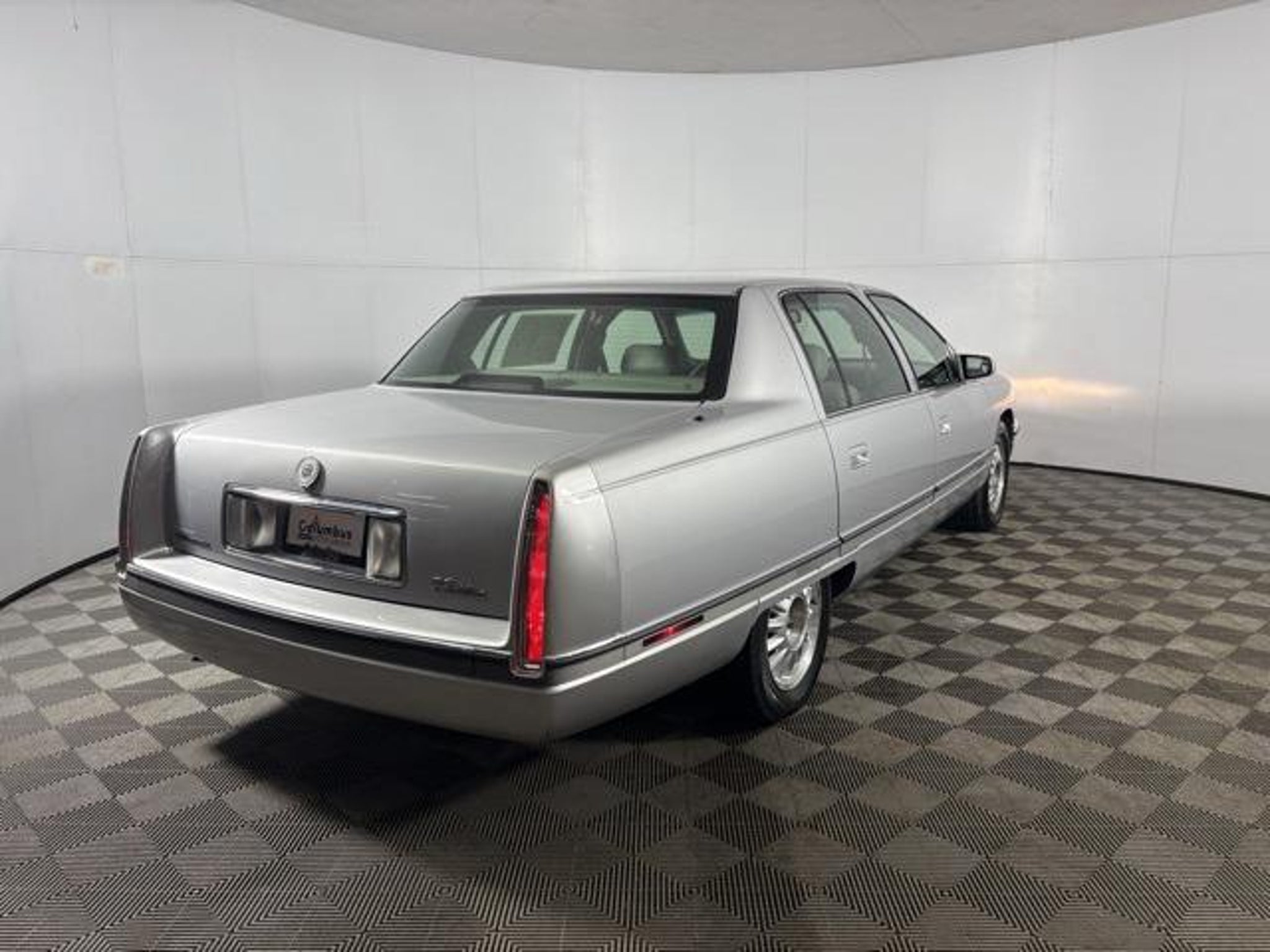 1994 Cadillac Deville Concours 4DR Sedan For Sale in Columbus, IN