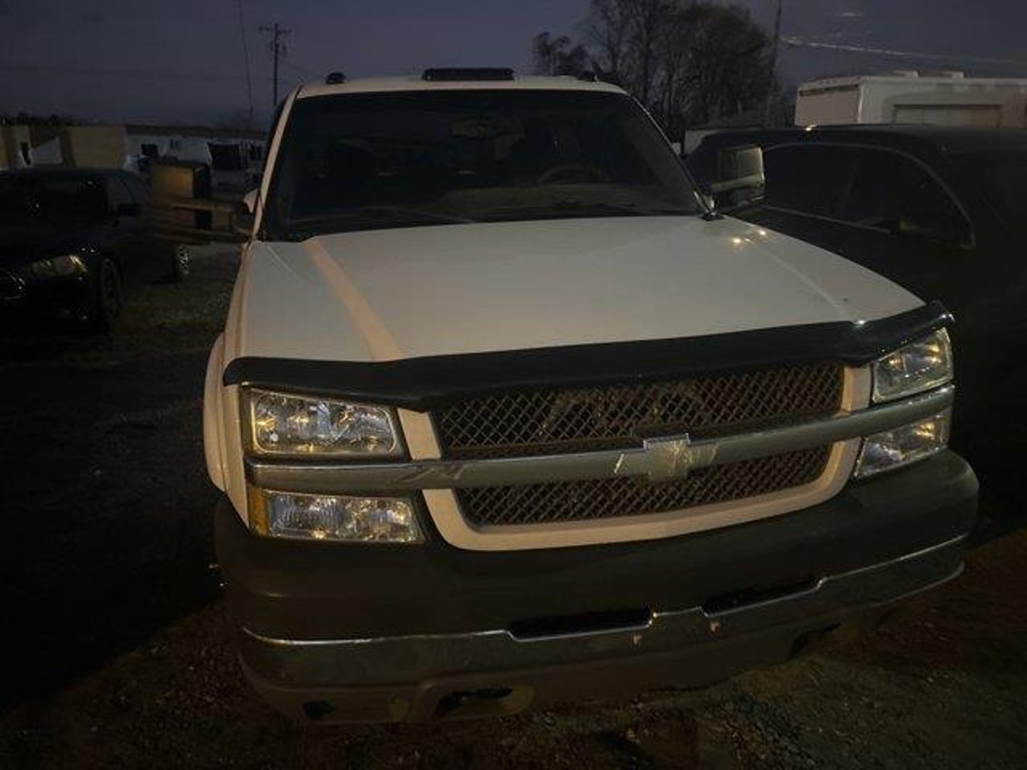 2004 Chevrolet Silverado 3500 4DR Crew Cab Work Truck 4WD LB DRW For ...