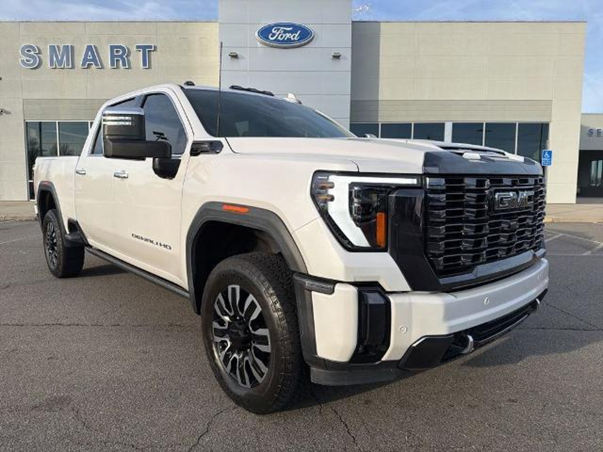 2024 GMC Sierra 3500HD 4X4 Denali Ultimate 4DR Crew Cab SB SRW For Sale ...
