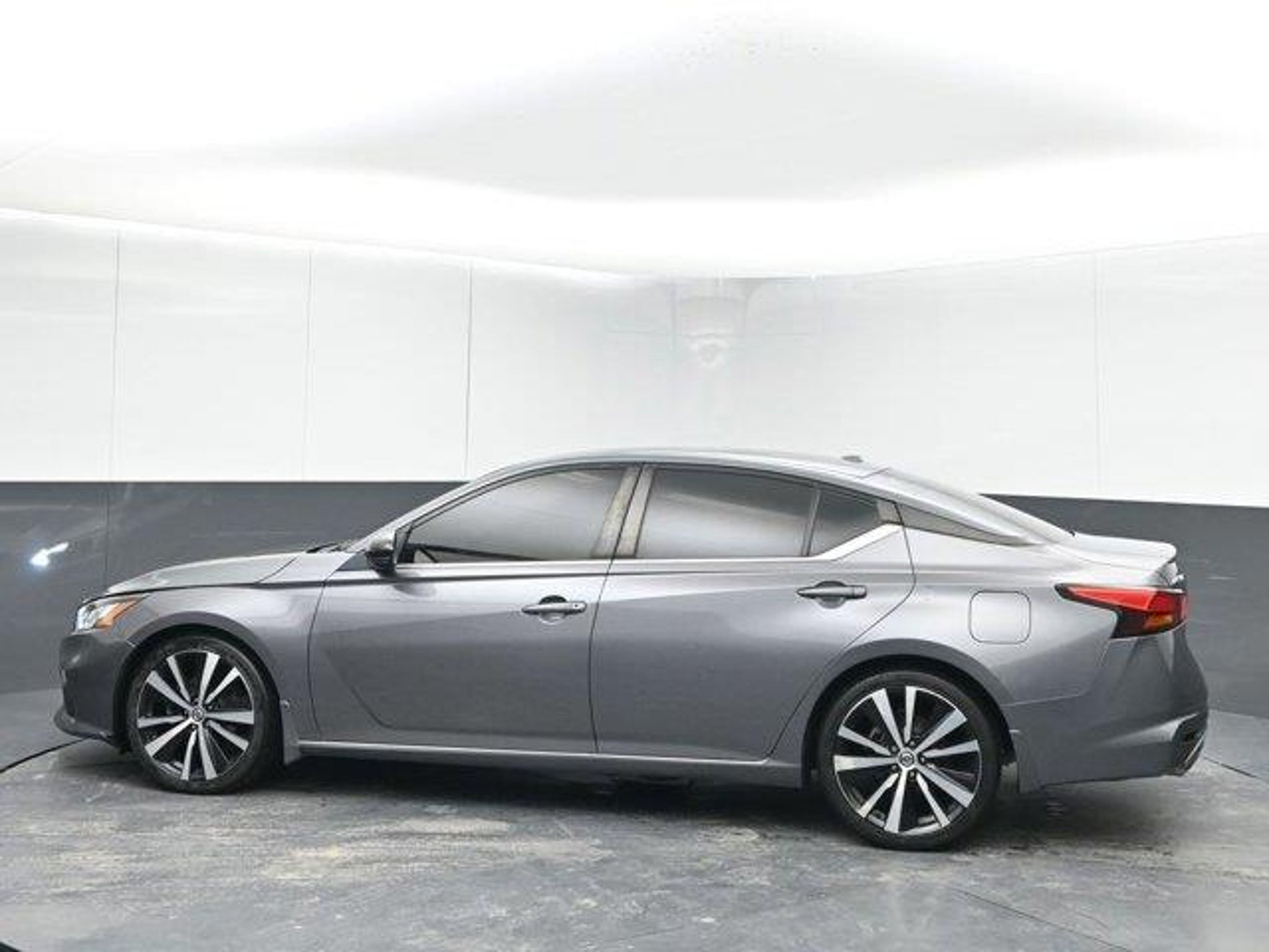 2019 Nissan Altima 2.5 SR 4DR Sedan For Sale in Cleveland, MS