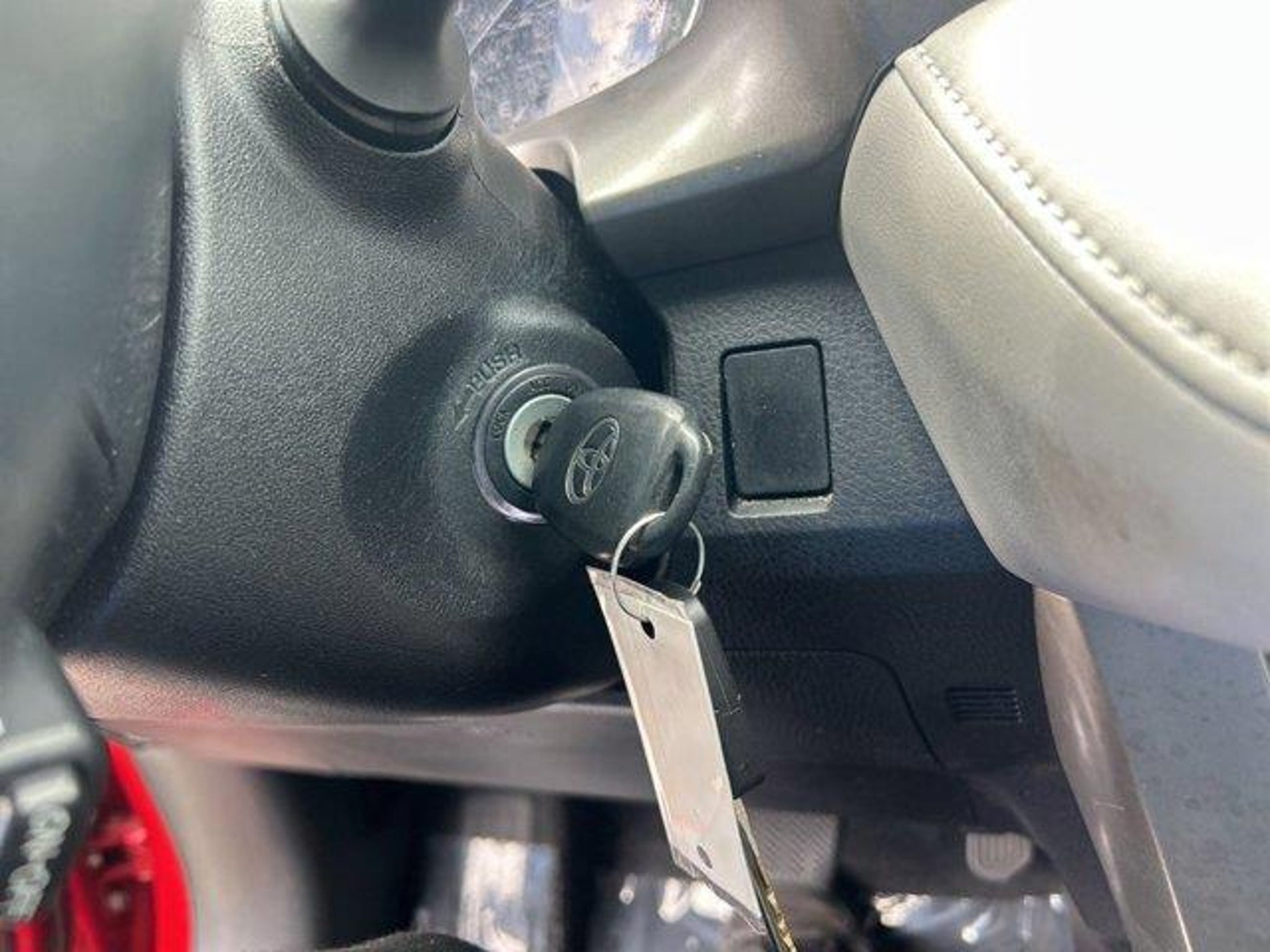 2016 Toyota RAV4 XLE 4DR SUV For Sale in Davie, FL