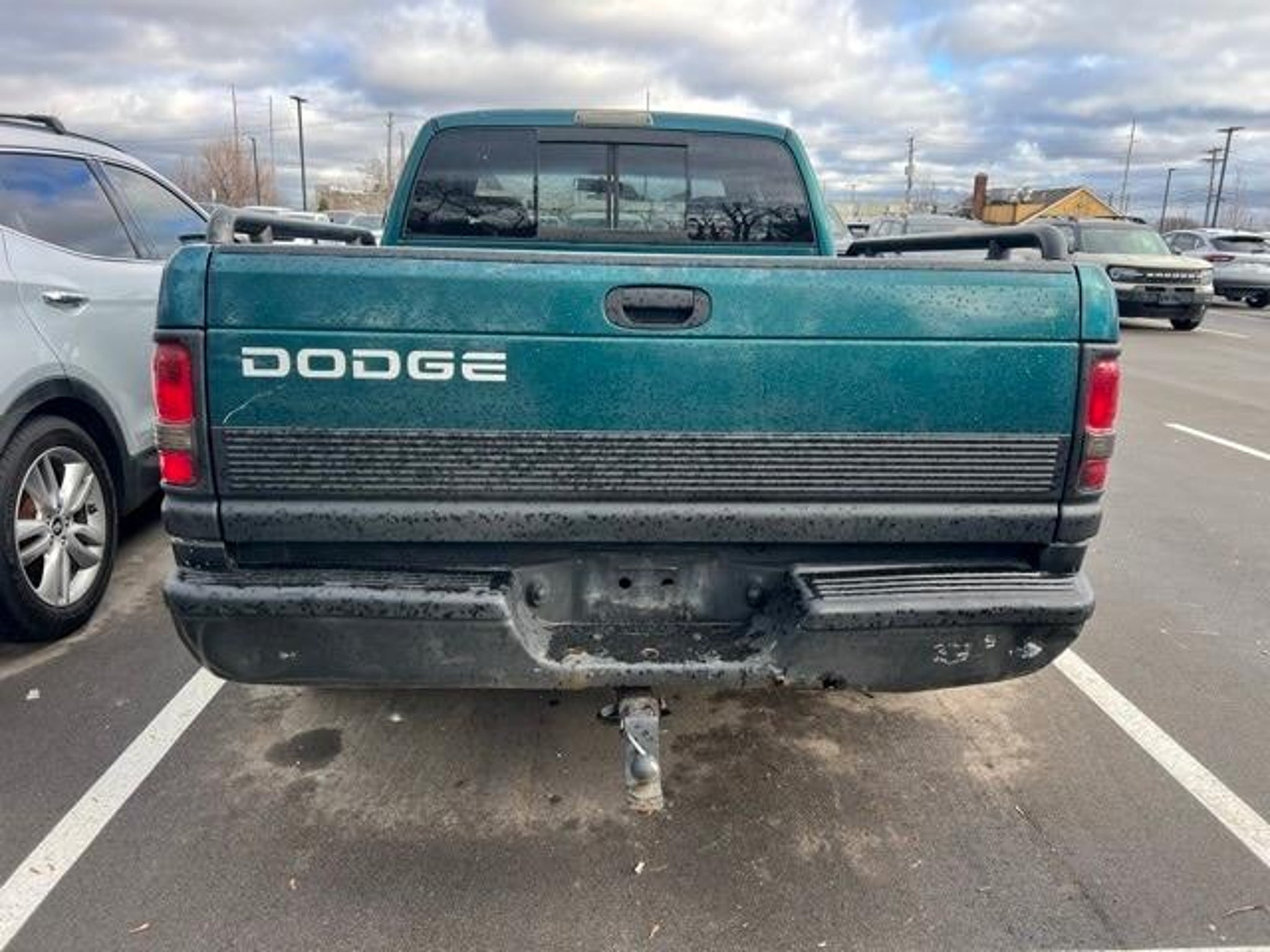 1998 Dodge RAM 1500 4DR ST Extended Cab LB For Sale in Rochester Hills, MI