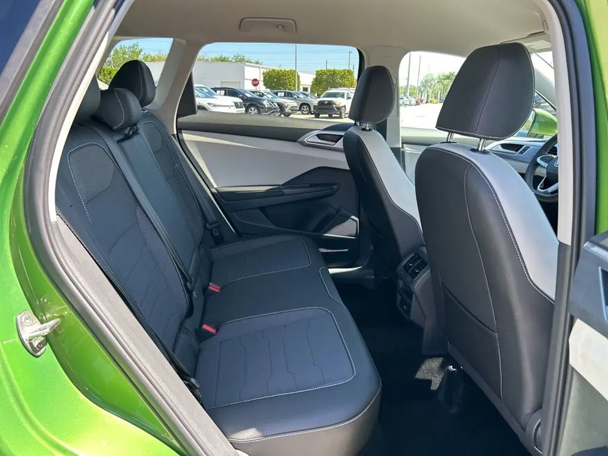 2025 Volkswagen Taos SE 4DR SUV For Sale in Fort Pierce, FL