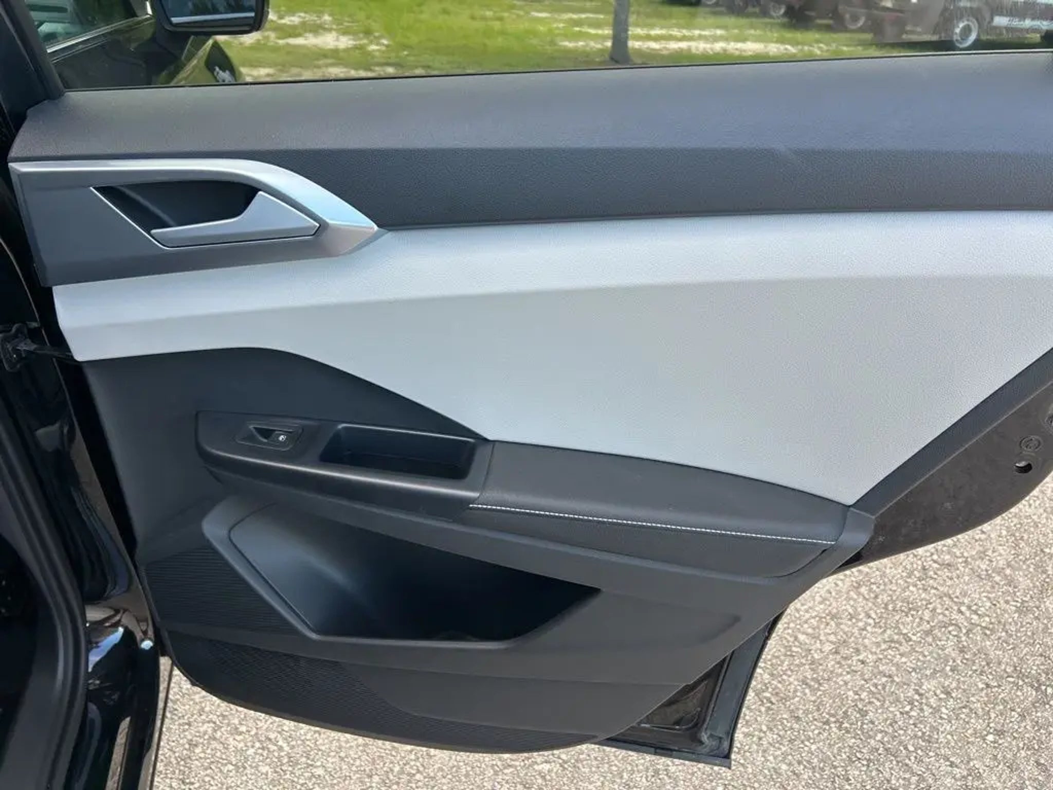 2025 Volkswagen Taos SE 4DR SUV For Sale in Fort Pierce, FL