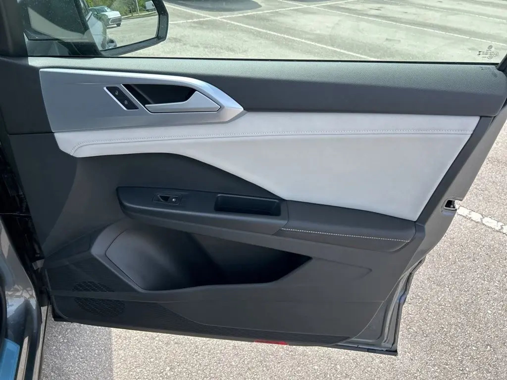 2025 Volkswagen Taos AWD SE 4motion 4DR SUV For Sale in Fort Pierce, FL