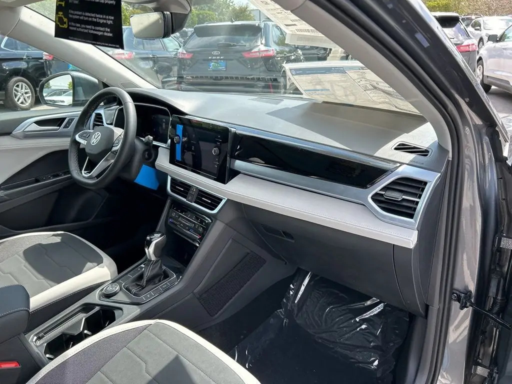 2025 Volkswagen Taos AWD SE 4motion 4DR SUV For Sale in Fort Pierce, FL