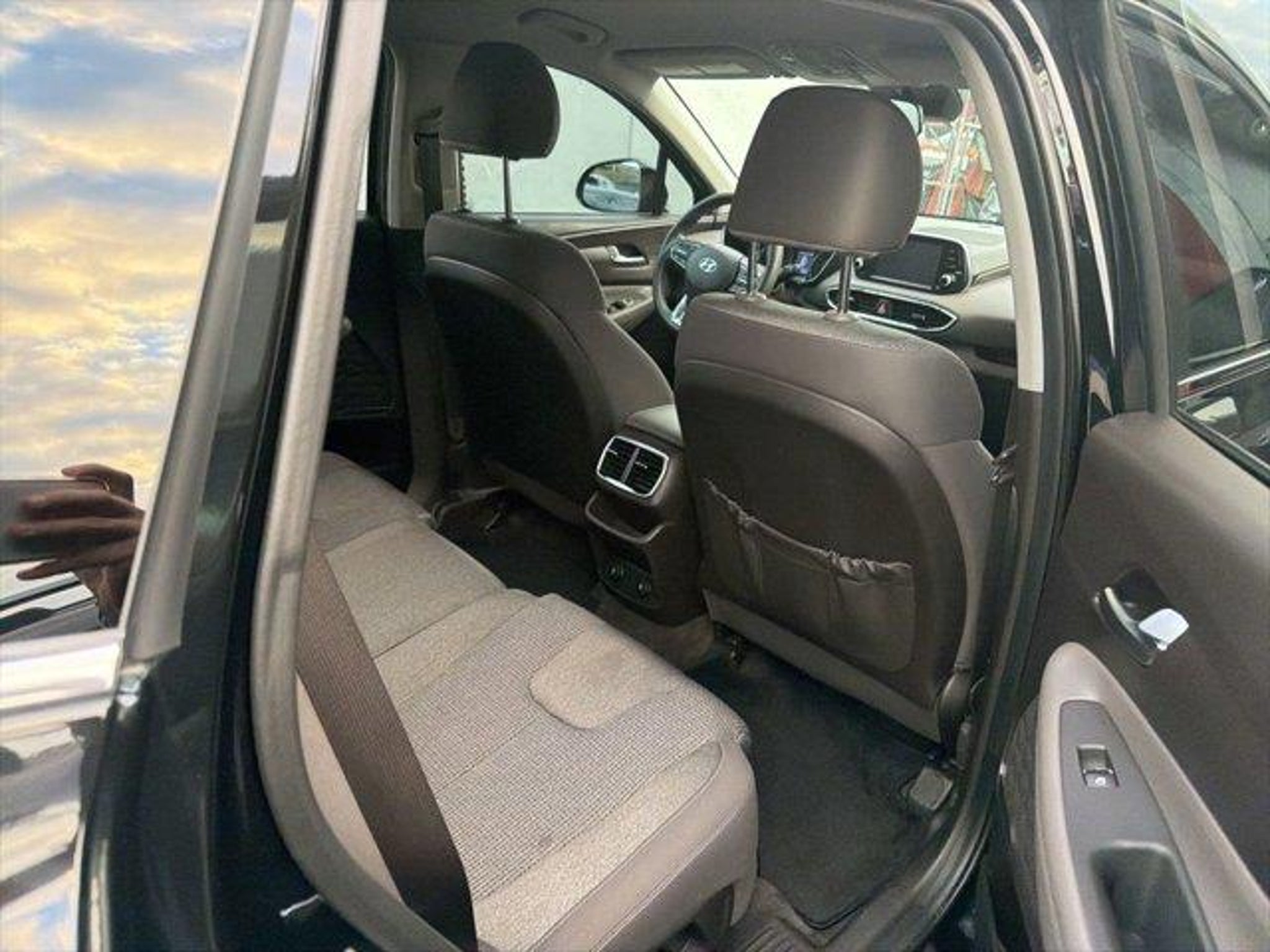 2019 Hyundai Santa FE SE 2.4L 4DR Crossover For Sale in Hialeah, FL