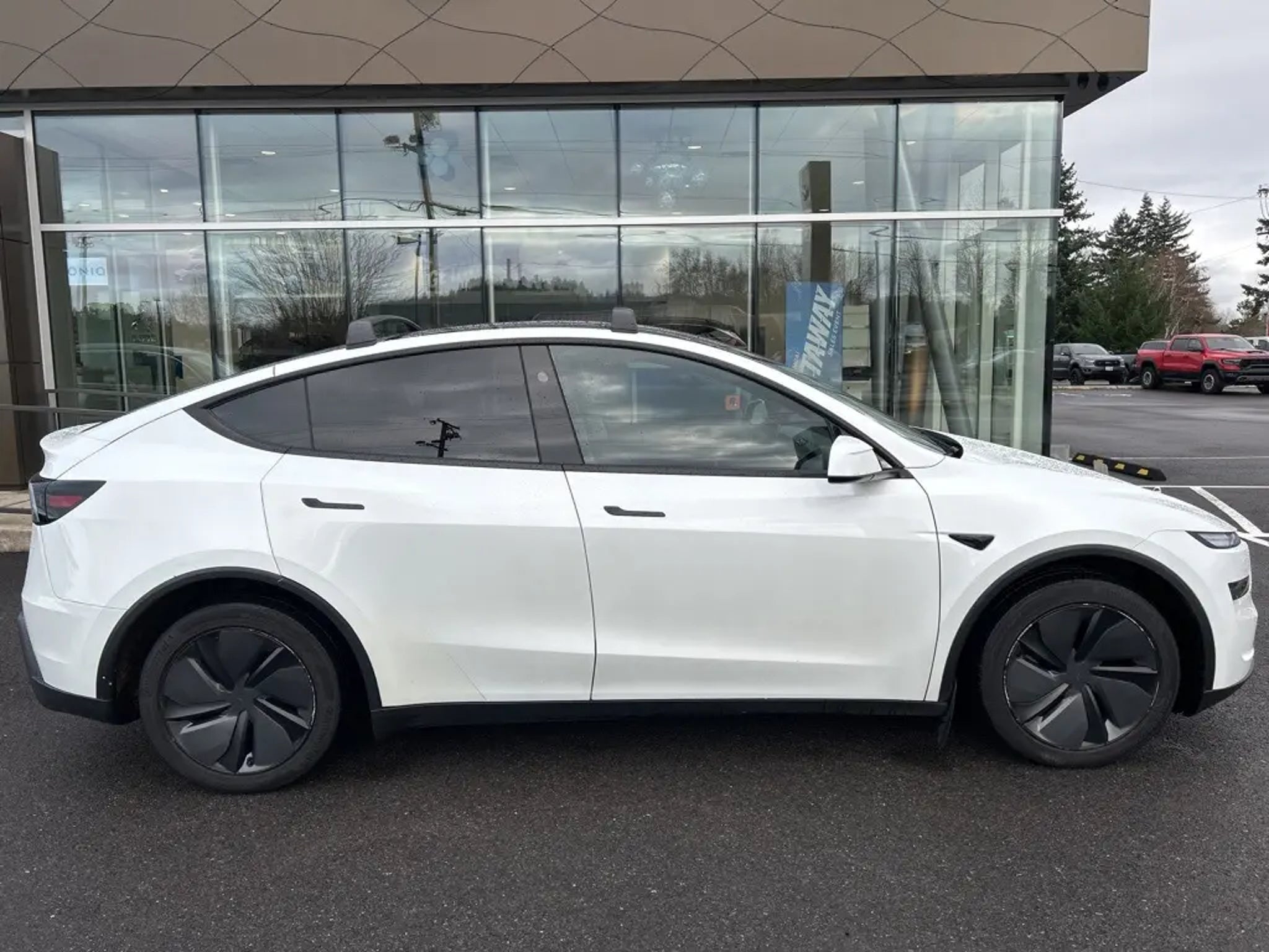 2026 Tesla Model Y AWD Long Range Launch Series 4DR Crossover For Sale ...