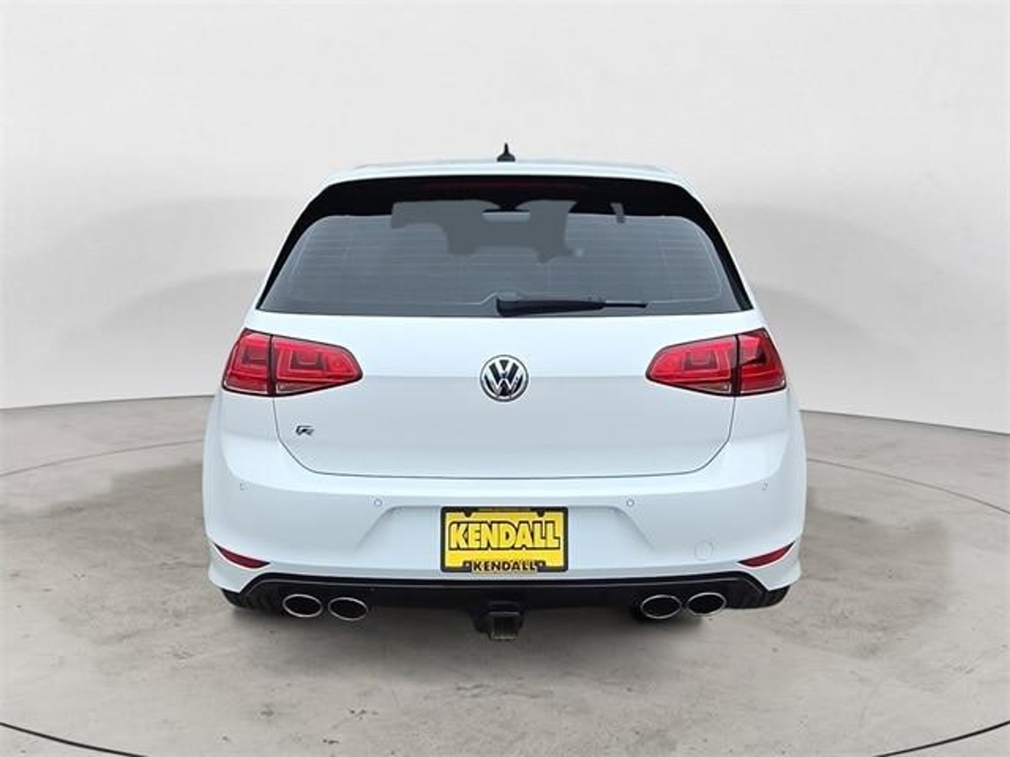 2017 Volkswagen Golf R AWD 4motion 4DR Hatchback 6A W/DCC And ...